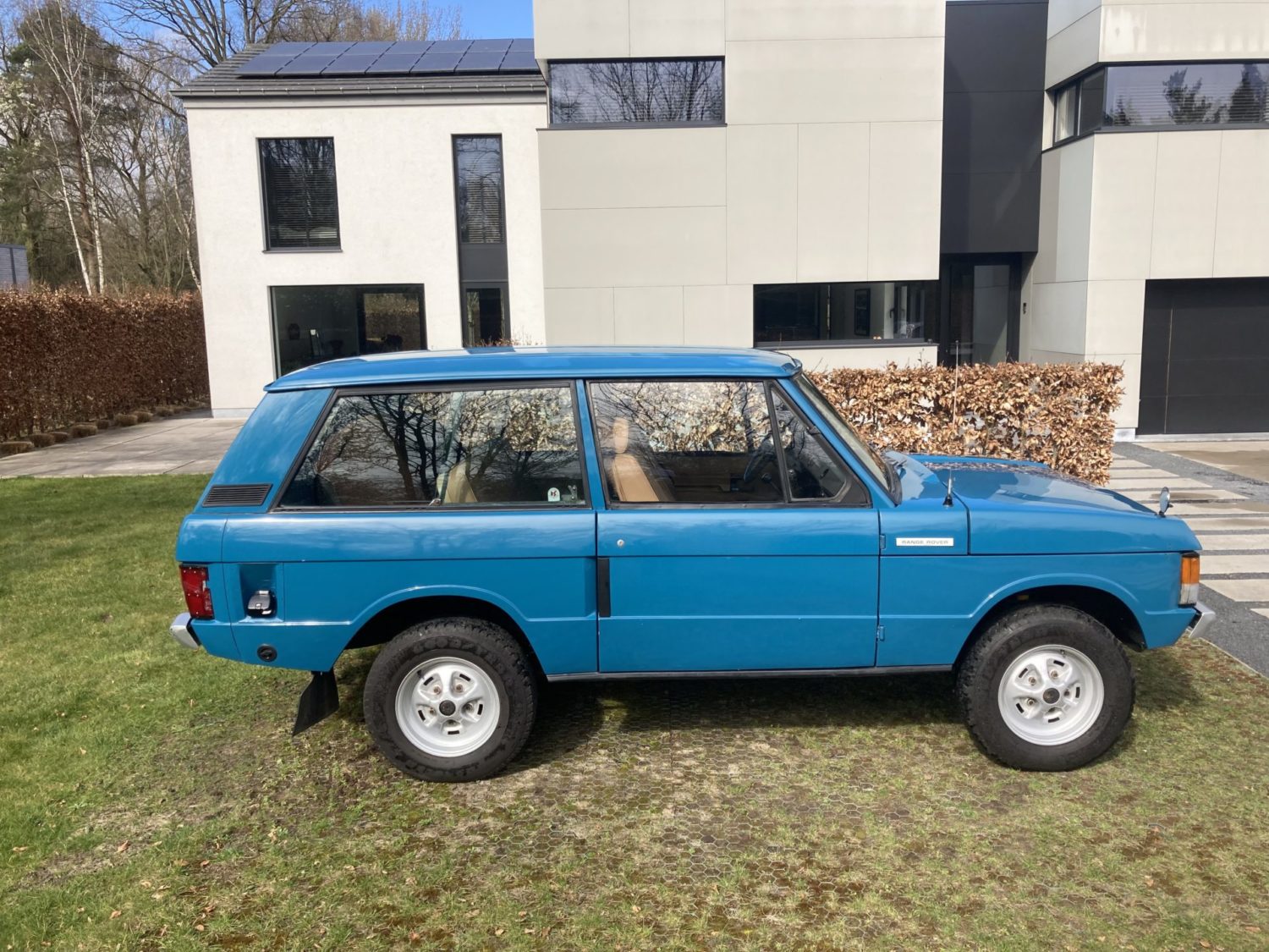 Range Rover Classic (1972) - Classic Car Stories Antwerpen