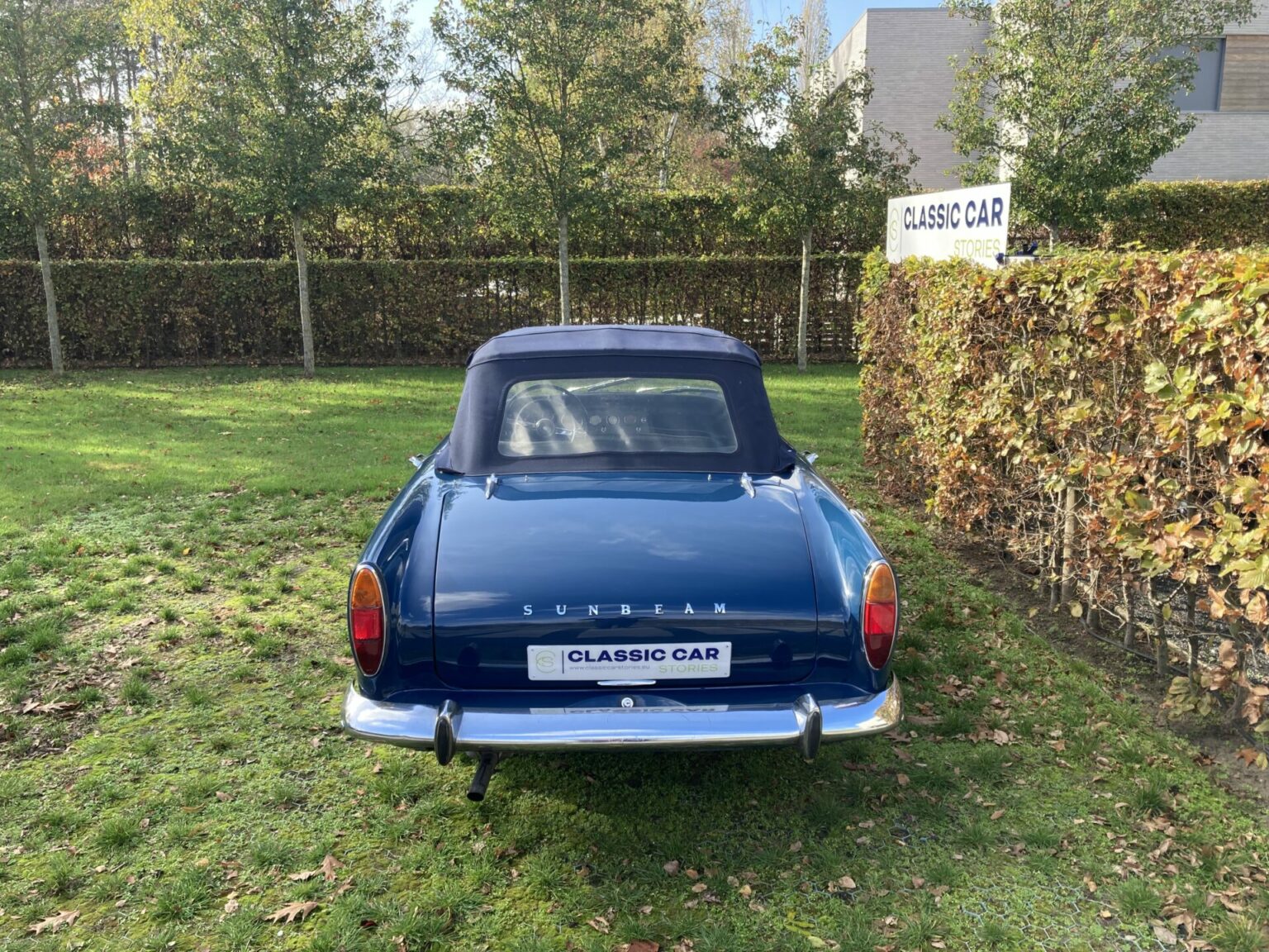 Sunbeam Alpine IV - Classic Car Stories Antwerpen