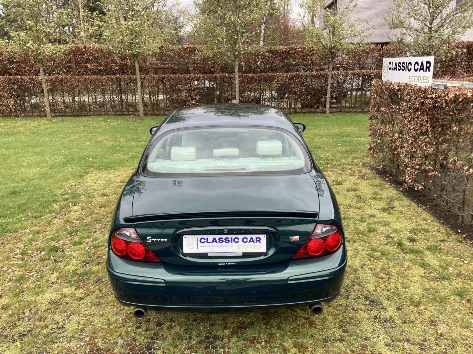Jaguar S-type R - Classic Car Stories Antwerpen
