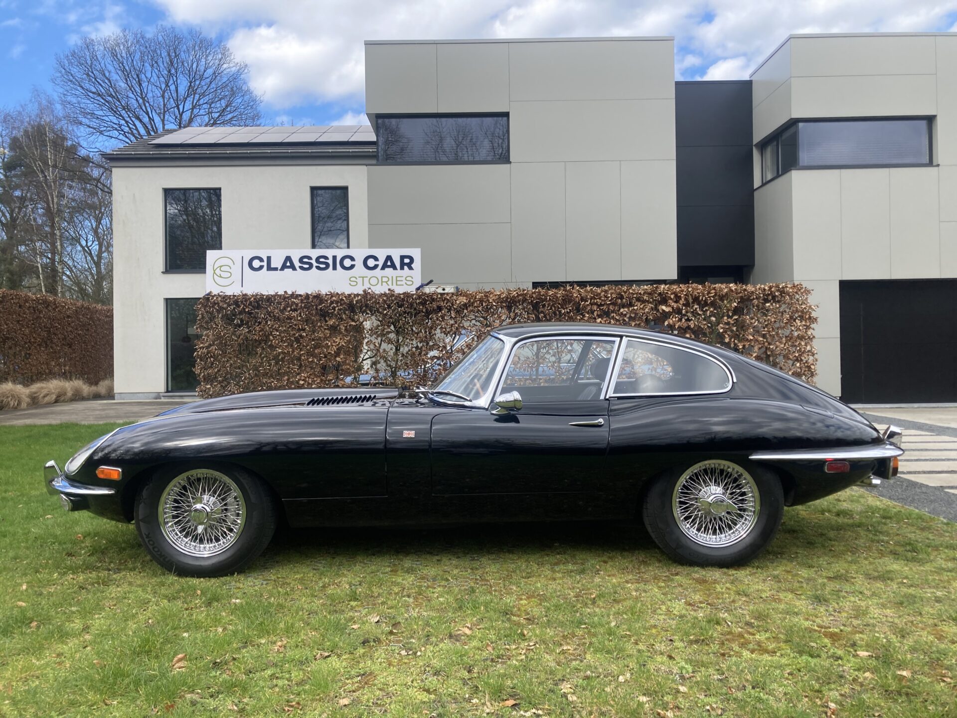 Jaguar E-type Series 2 coupe - Classic Car Stories Antwerpen